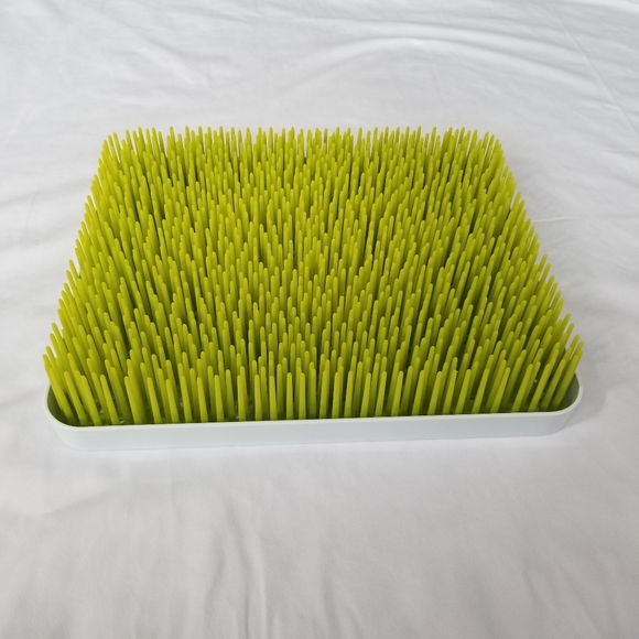 Boon | Other | Boon Grass Lawn Countertop Baby Bottle Drying Rack ...